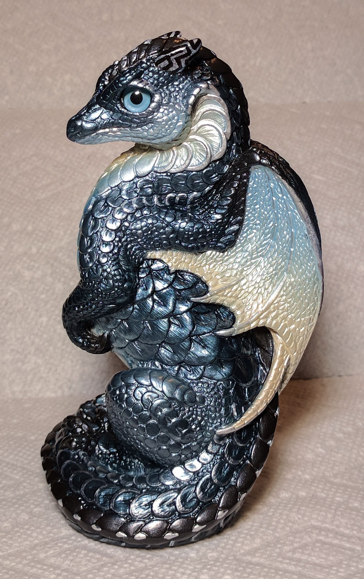 Small Dragons – Hannah Jane . art